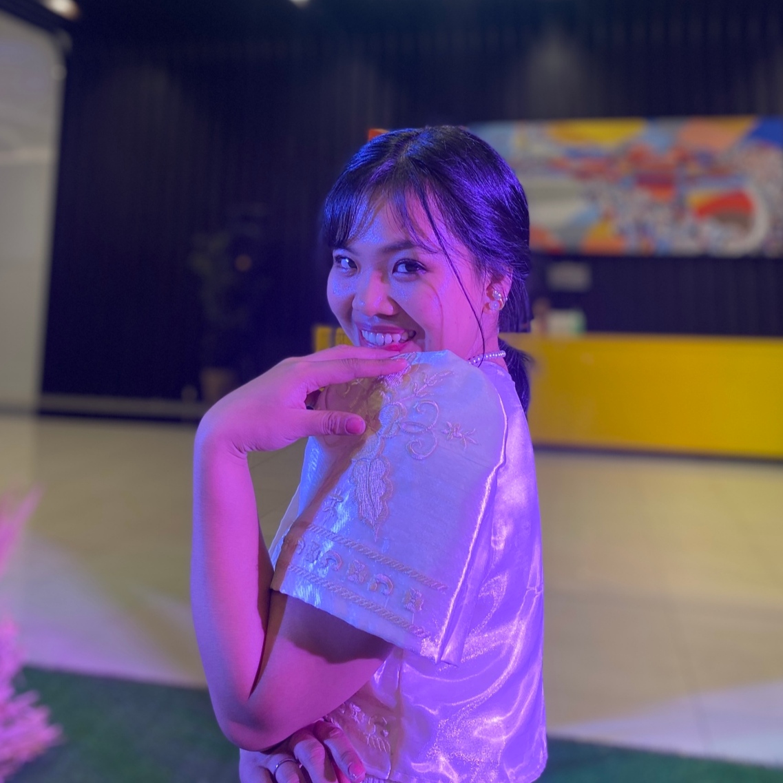 Mel Carla B. Duque // Social Media Manager - Myprofile